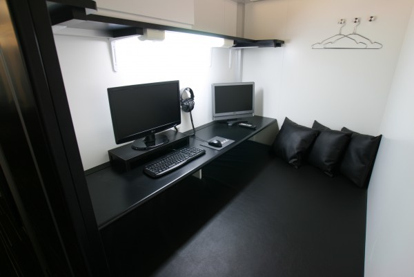 DiCE [Internet Cafe]~Ikebukuro~ - Cool Japan@City